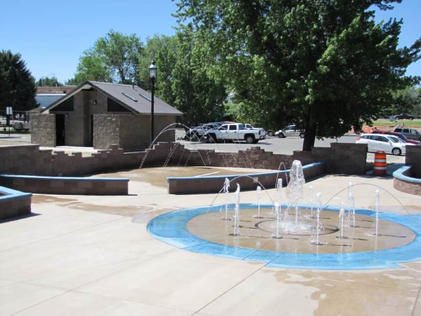 Romtec’s Splash Pad Restrooms - Romtec Inc.