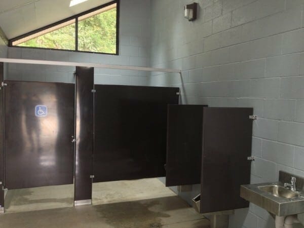 Choosing the Best Material for Restroom Partitions - Romtec Inc.