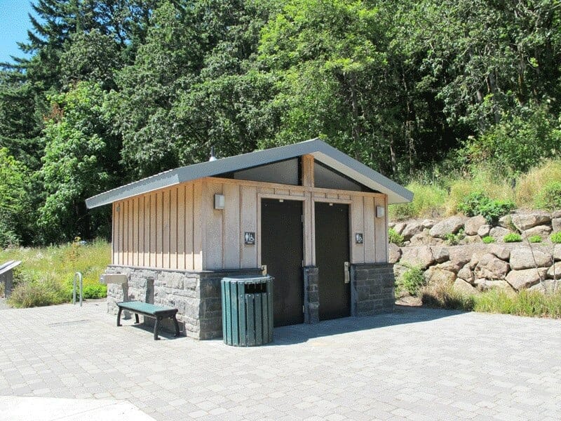 Roadside Restroom & Pavilion at Mount Talbert Nature Park