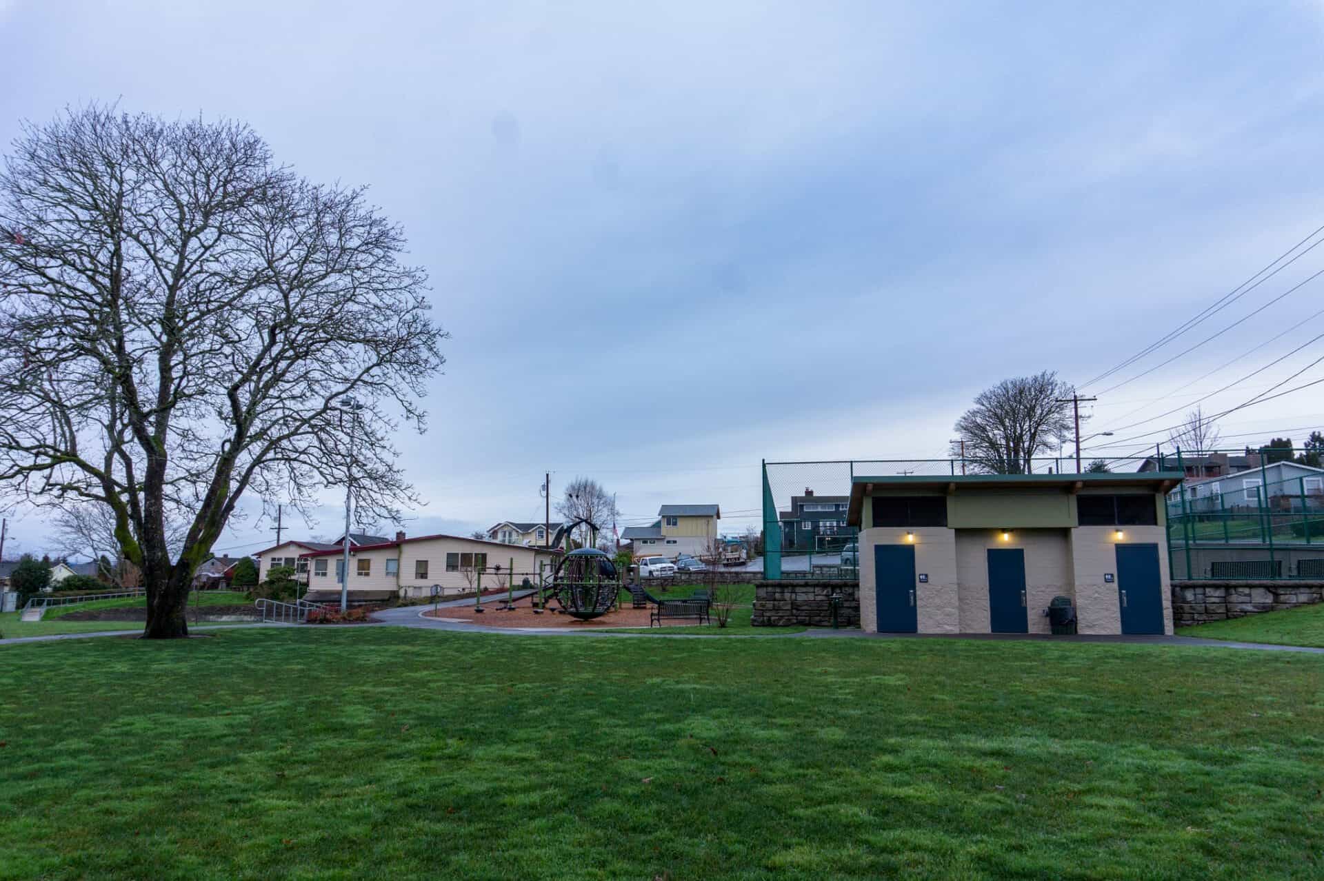 Manette Park Restroom - Bremerton, WA - Romtec Inc.