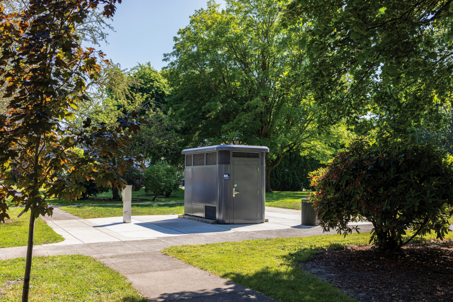 Sidewalk Restroom for Vandercook Park in Longview, Washington